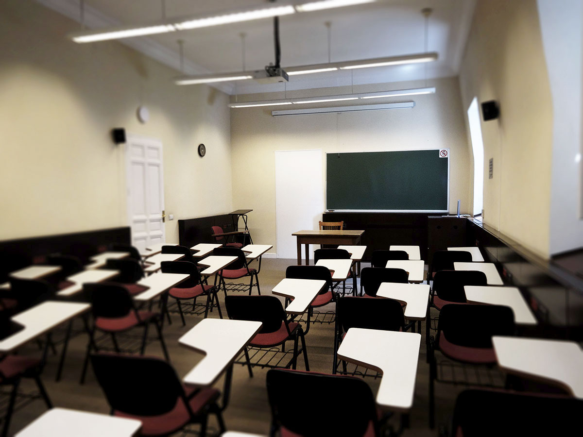 Aula 303 | Instituto Internacional